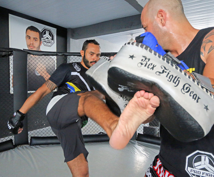 Juiz-forano Felipe Silva tem luta marcada contra peruano no UFC Chile