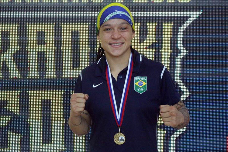 Depois do ouro na Sérvia, boxeadora Bia Ferreira sonha com medalha olímpica