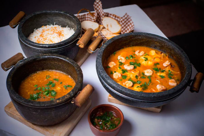 Três opções de comida baiana na cidade