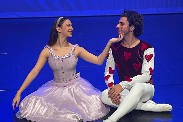 Corpus Núcleo de Dança apresenta dois espetáculos no Teatro Paschoal ...