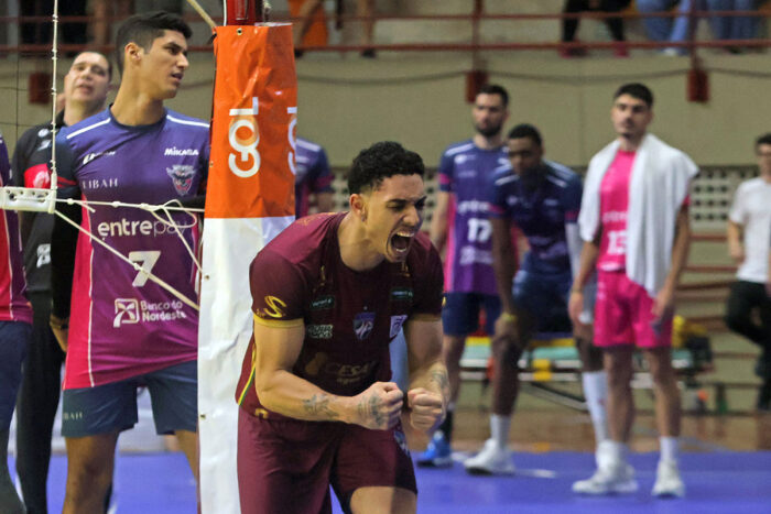 JF Vôlei renova com destaque da temporada passada e contrata ponteiro