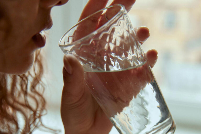 Flúor na água faz mal? Entenda a polêmica