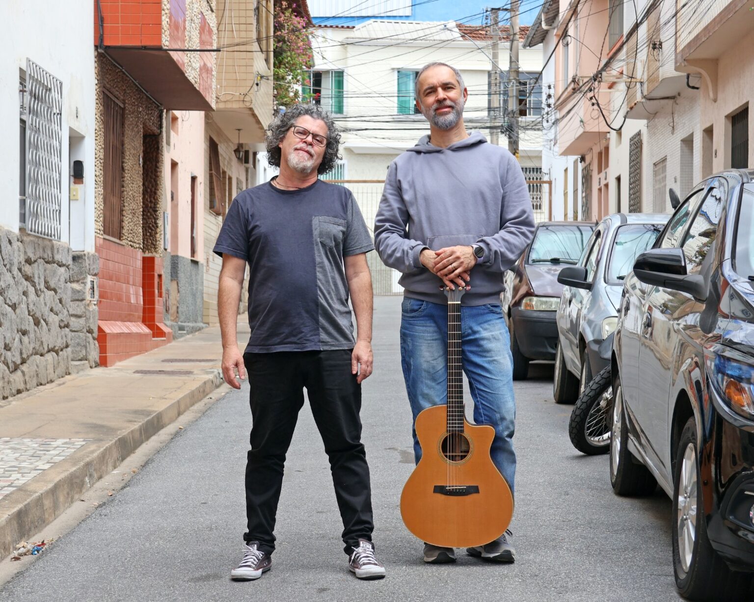 Novo álbum de Edson Leão reflete sobre o tempo e inspira show intimista ...
